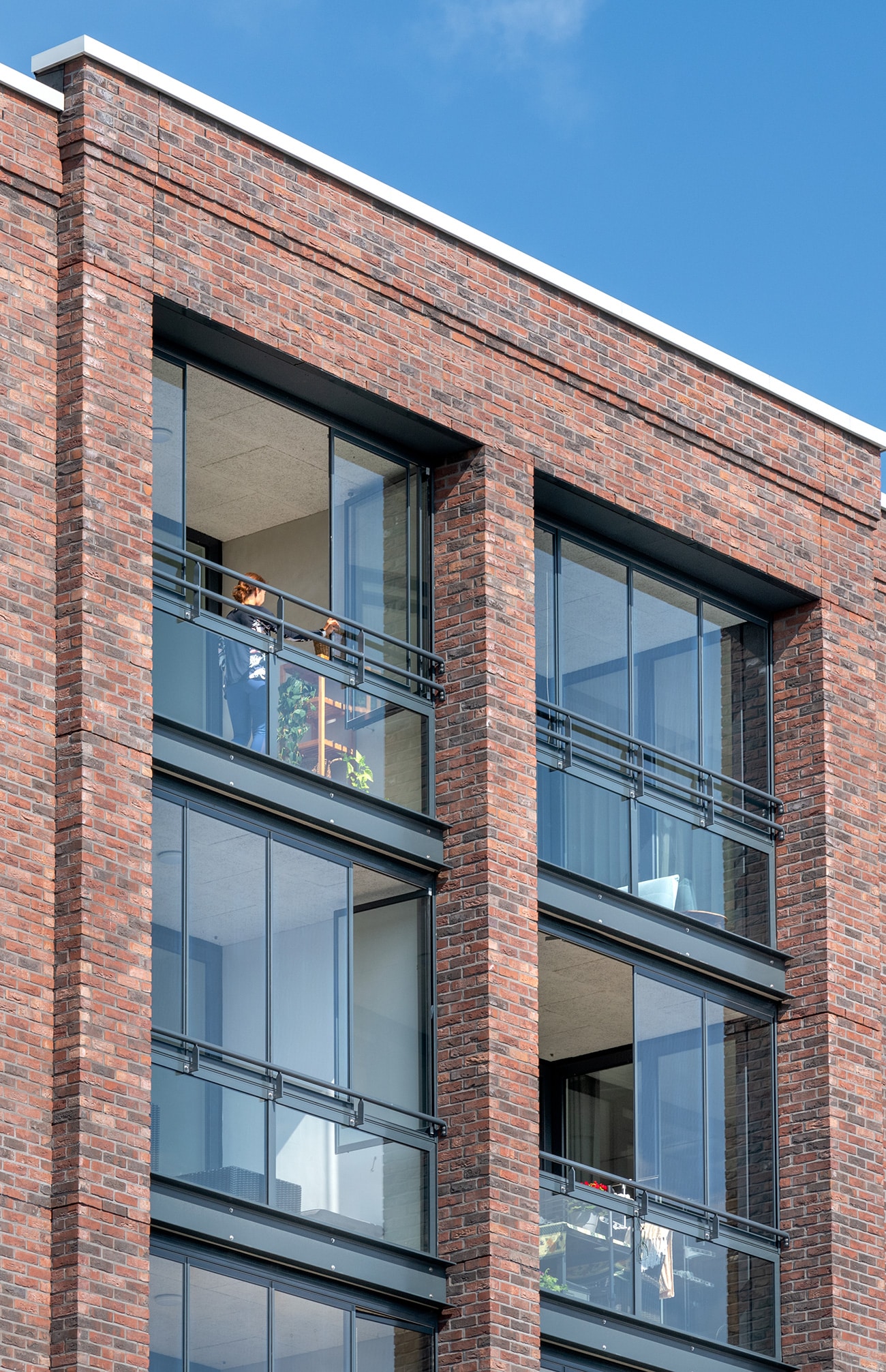 Smart ventilation and noise exclusion in inner-city locations